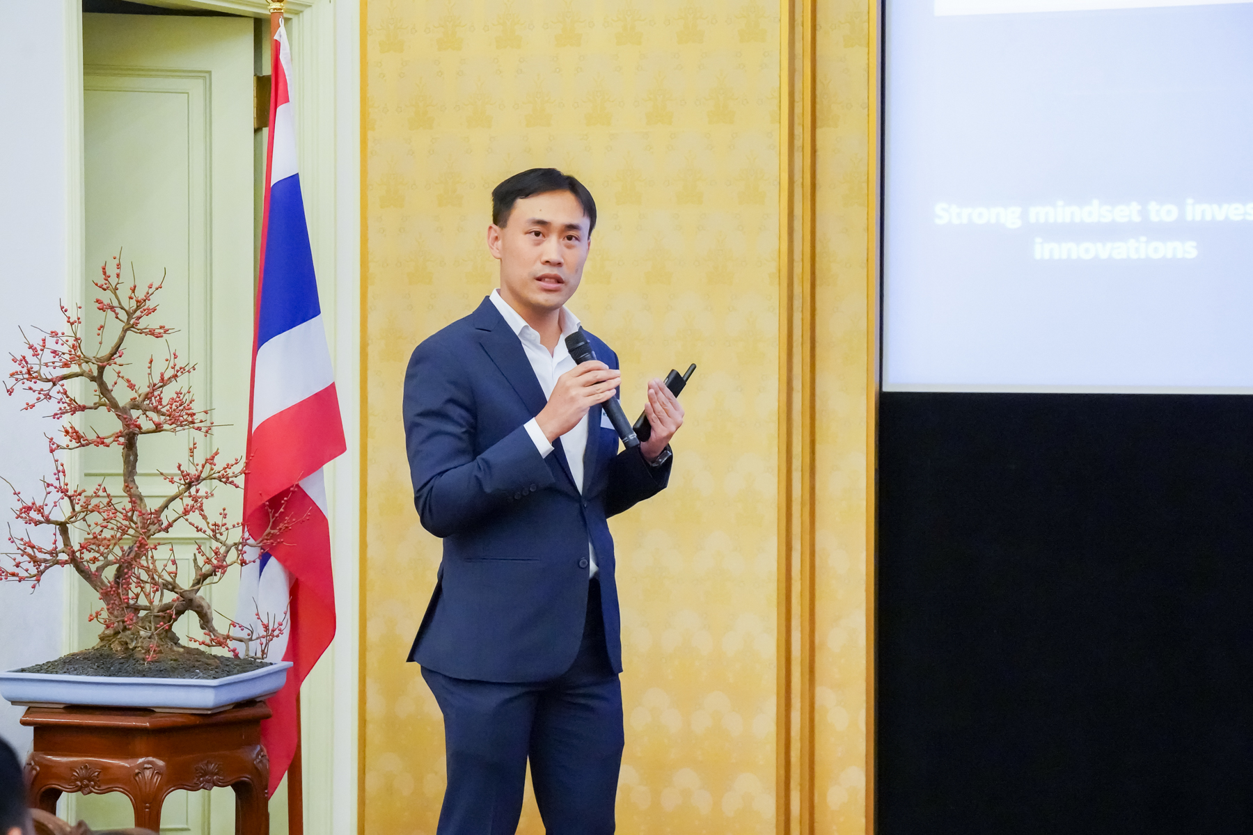 在タイ日本国大使館 x TJRI｜日・タイ若手交流会の実施 - THAIBIZ