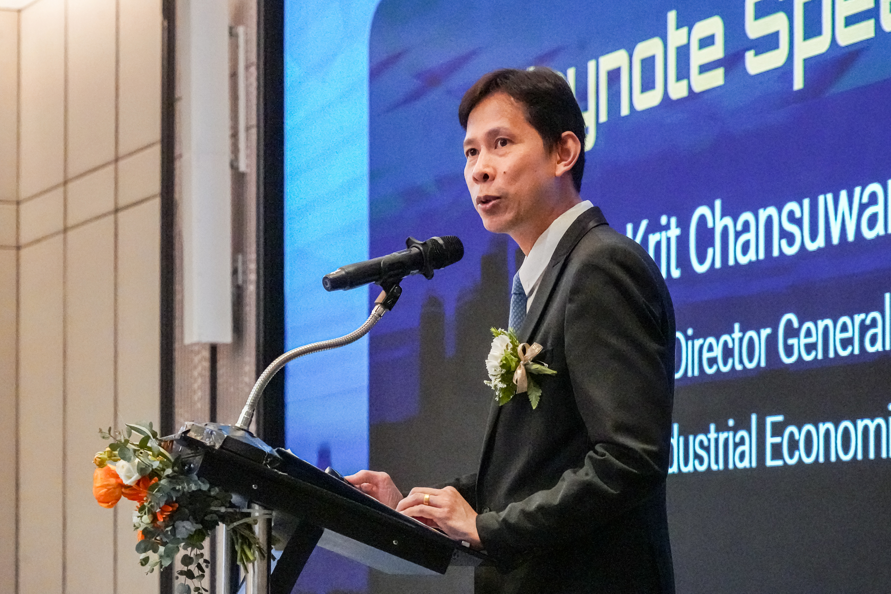 日タイEVスタートアップのピッチイベント開催 ～東京SME、タイのEV振興戦略を後押し～ - THAIBIZ