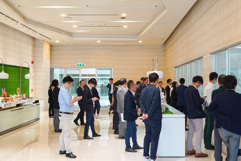 タイ食品最大手CPFの最新設備を備えたR&Dセンターを視察 〜TJRIミッションレポート〜 - THAIBIZ